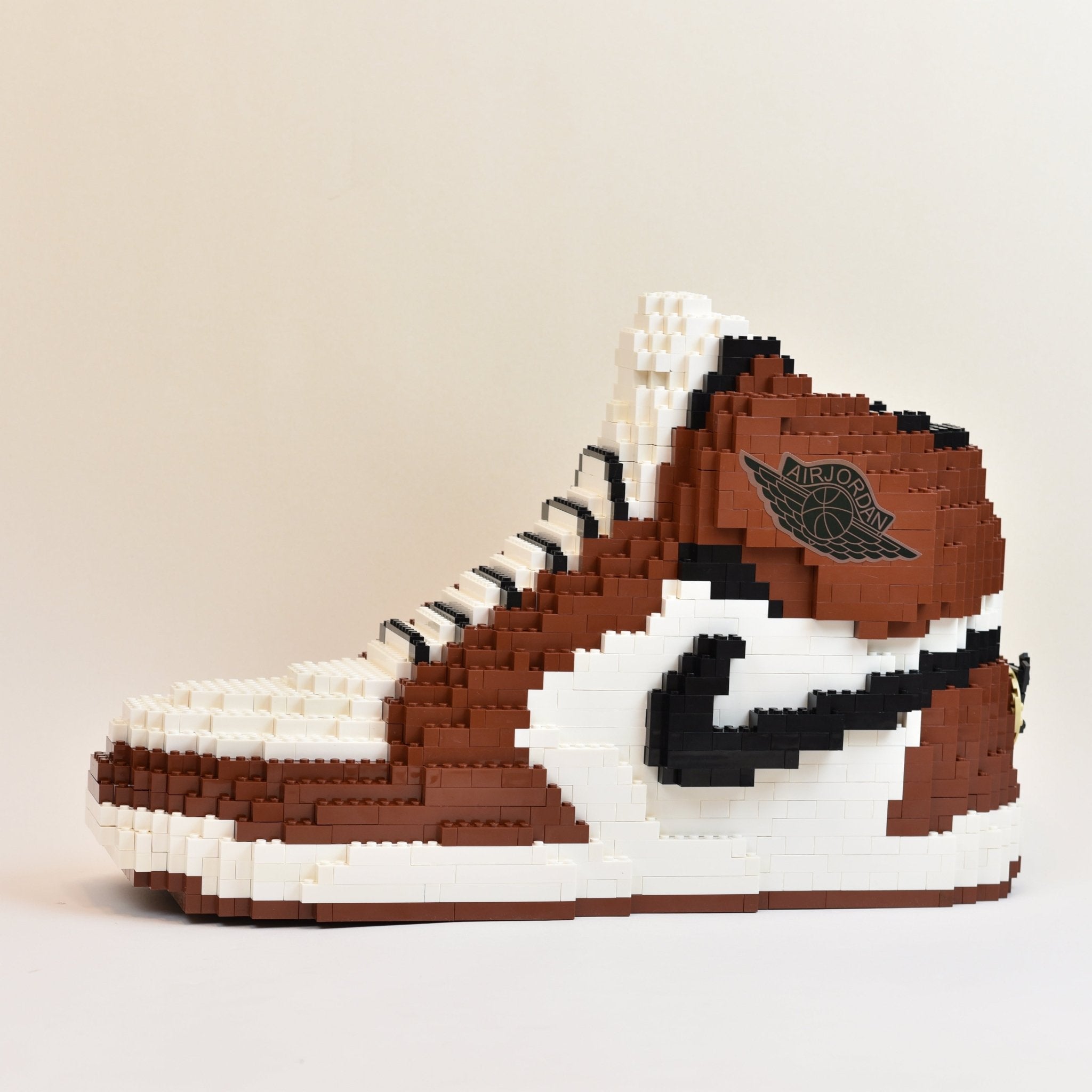 GIANT SIZE ULTIMATE "AJ1 Travis Scott OG High" Sneakers Bricks – HYPEBRICKZ