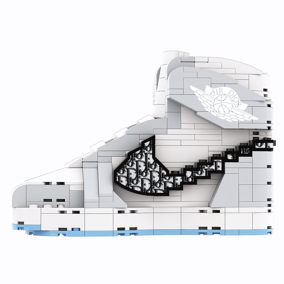 REGULAR SIZE SNEAKERBRICKS – HYPEBRICKZ